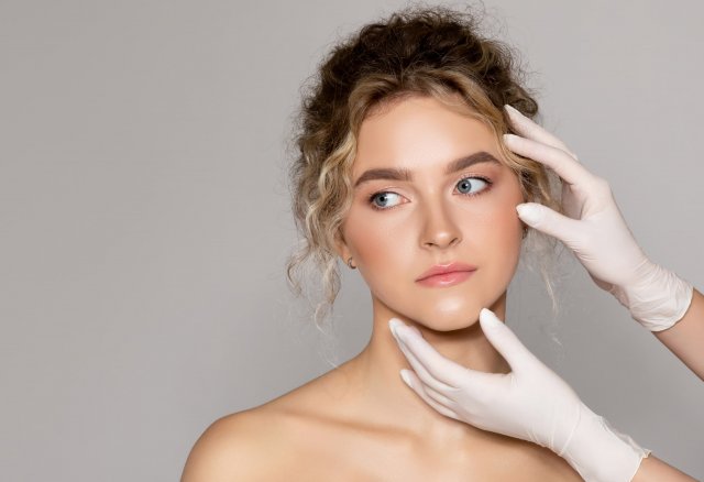Lipostructure Lipofilling Rajeunissement du visage à Paris 16